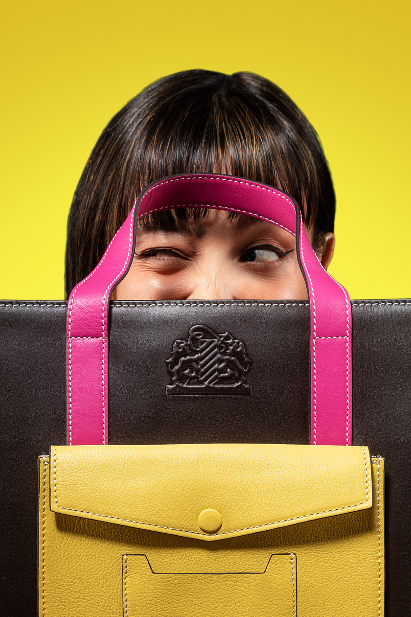 กระเป๋าหนังในประเทศไทยโดย JACOB