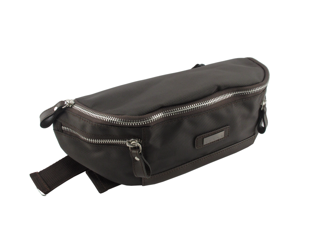 Urban Crossbody Bag with Side Pockets | JACOB